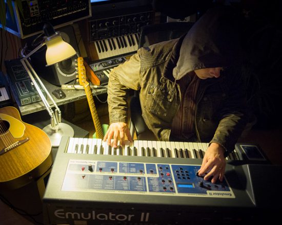 EII Synthulator - vintage Emulator II Kontakt instrument by Rhythmic Robot